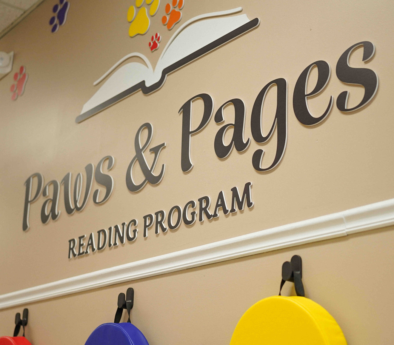 Paws & Pages Reading Program | Anita's Stevens Swan Humane Society